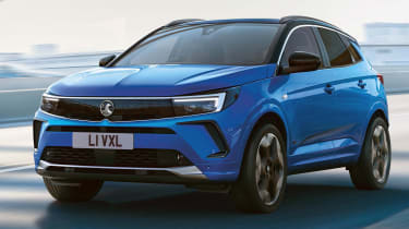 New 2021 Vauxhall Grandland hybrid SUV DrivingElectric
